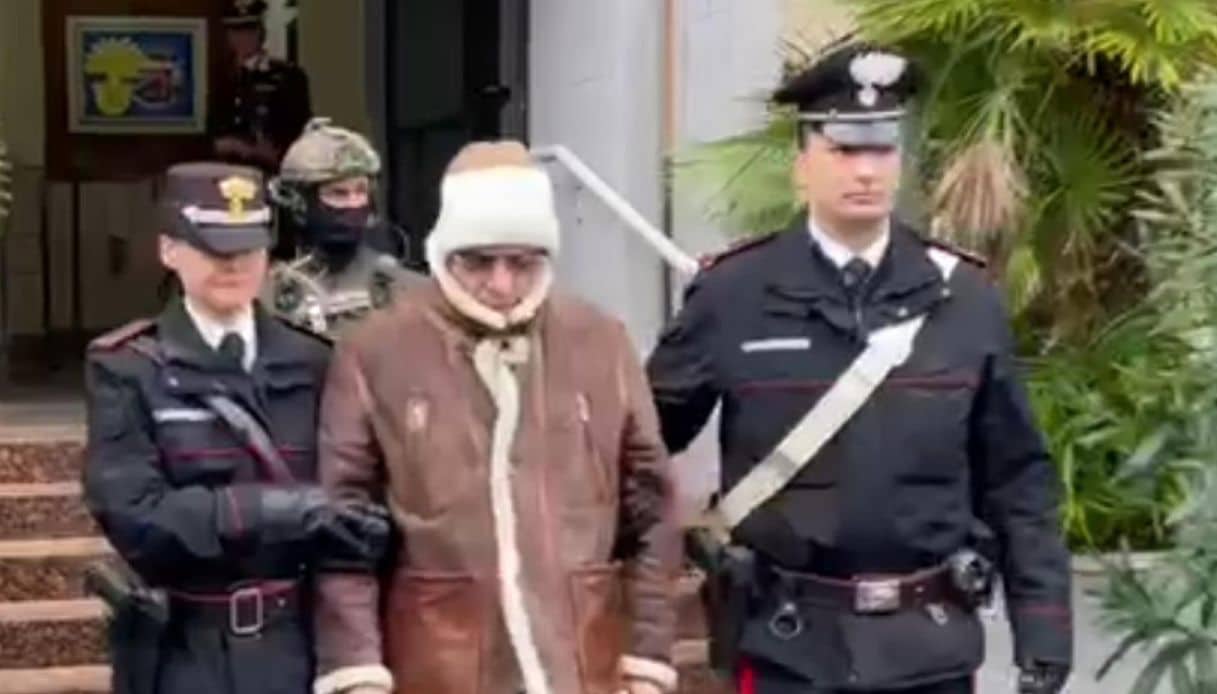 Italy’s most-wanted Mafia boss Matteo Messina Denaro arrested in Sicily ...