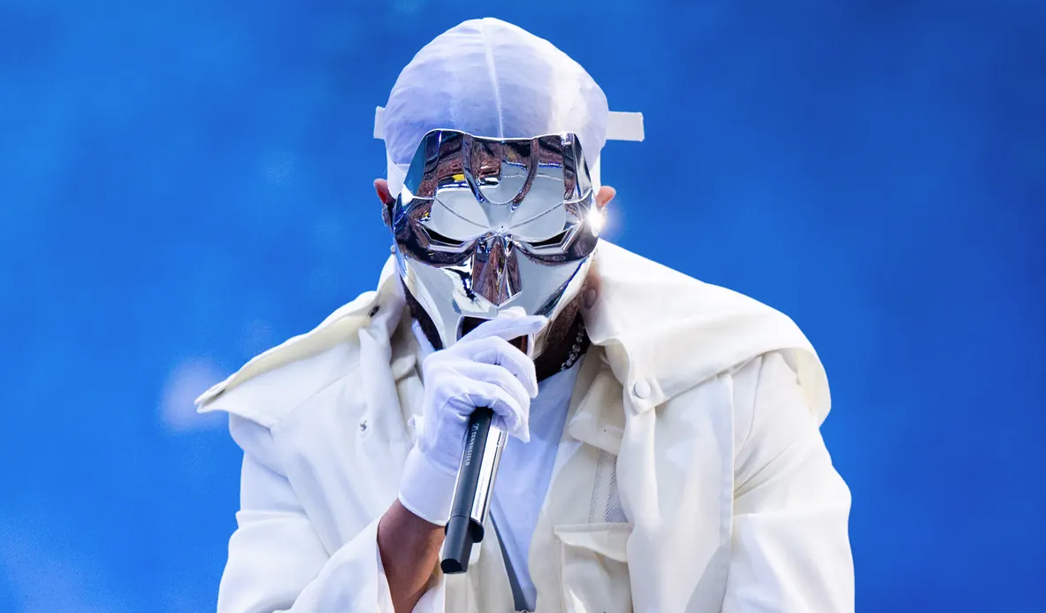 The Weeknd Pays Homage to MF DOOM during the Europe Leg of his Tour ...